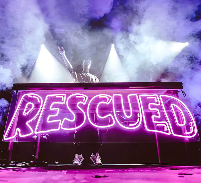 Custom Neon® Signs UK Personalised LED Neon Lights & Bespoke Neon Signs